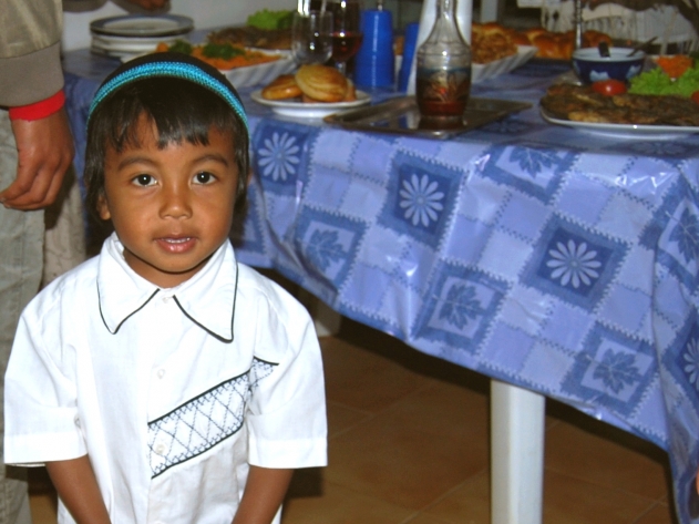 Developing a Jewish Community in Madagascar – Jewcer